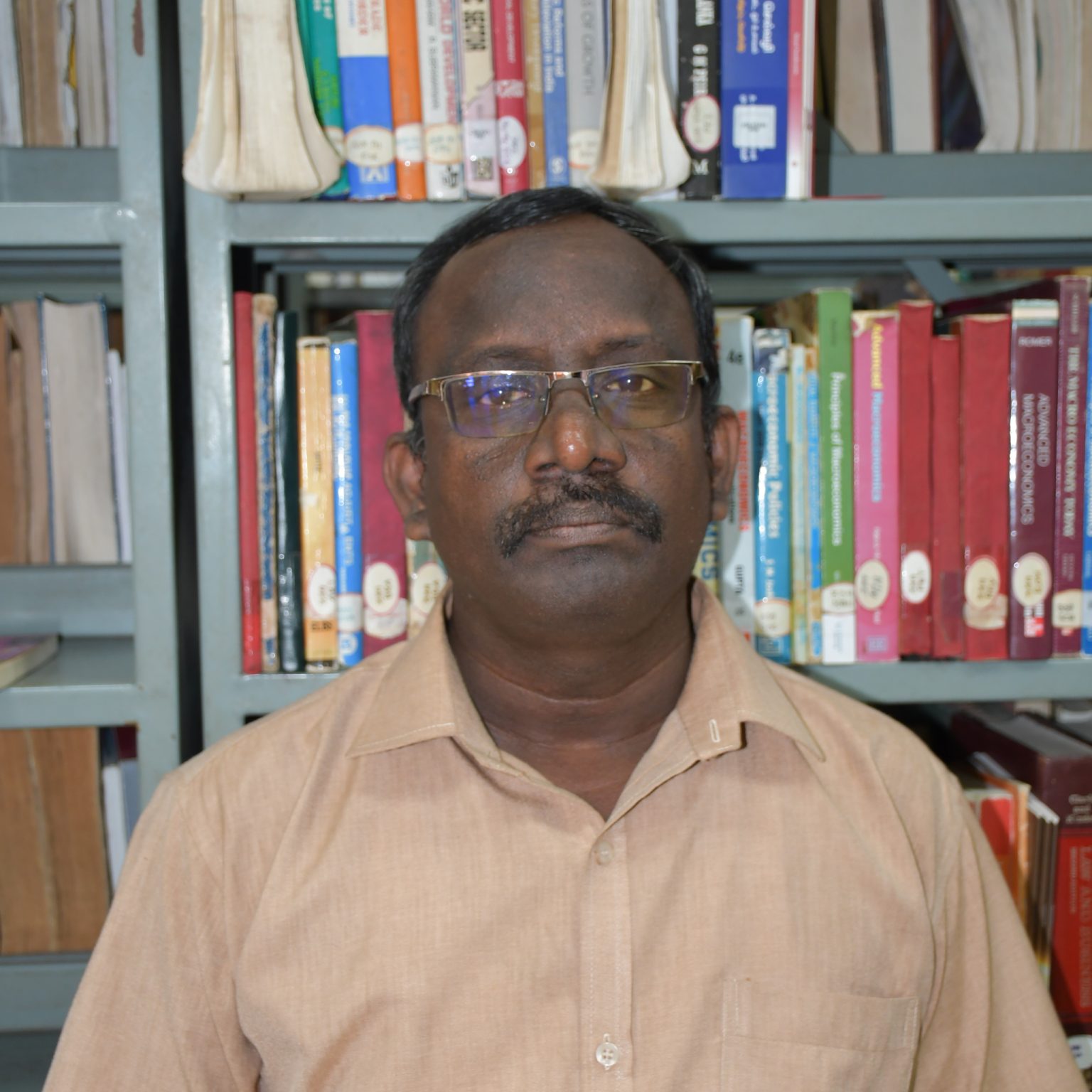 library_staff - University of Vavuniya